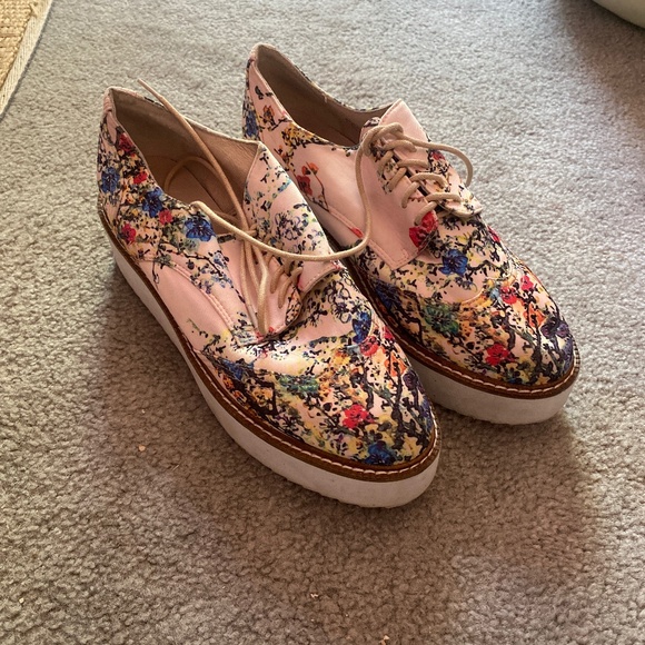 Shellys London | Shoes | Floral Pink Platform Shoes | Poshmark